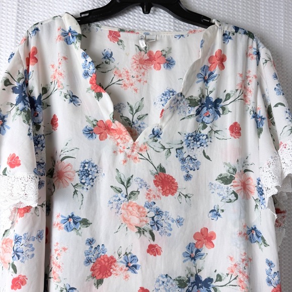 Cato | Tops | Cato Blouse Womens 2628w White Floral Split Neck Lace ...